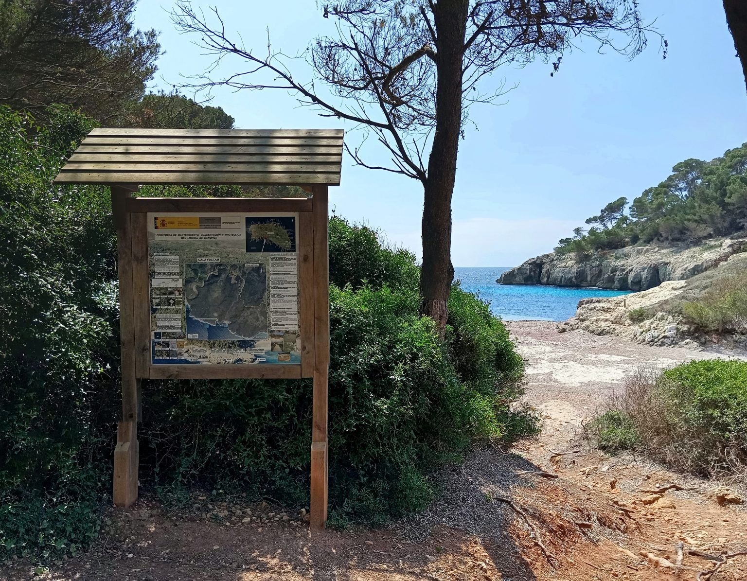 Cala en Fustam - Es Migjorn Gran - Viaja a Menorca